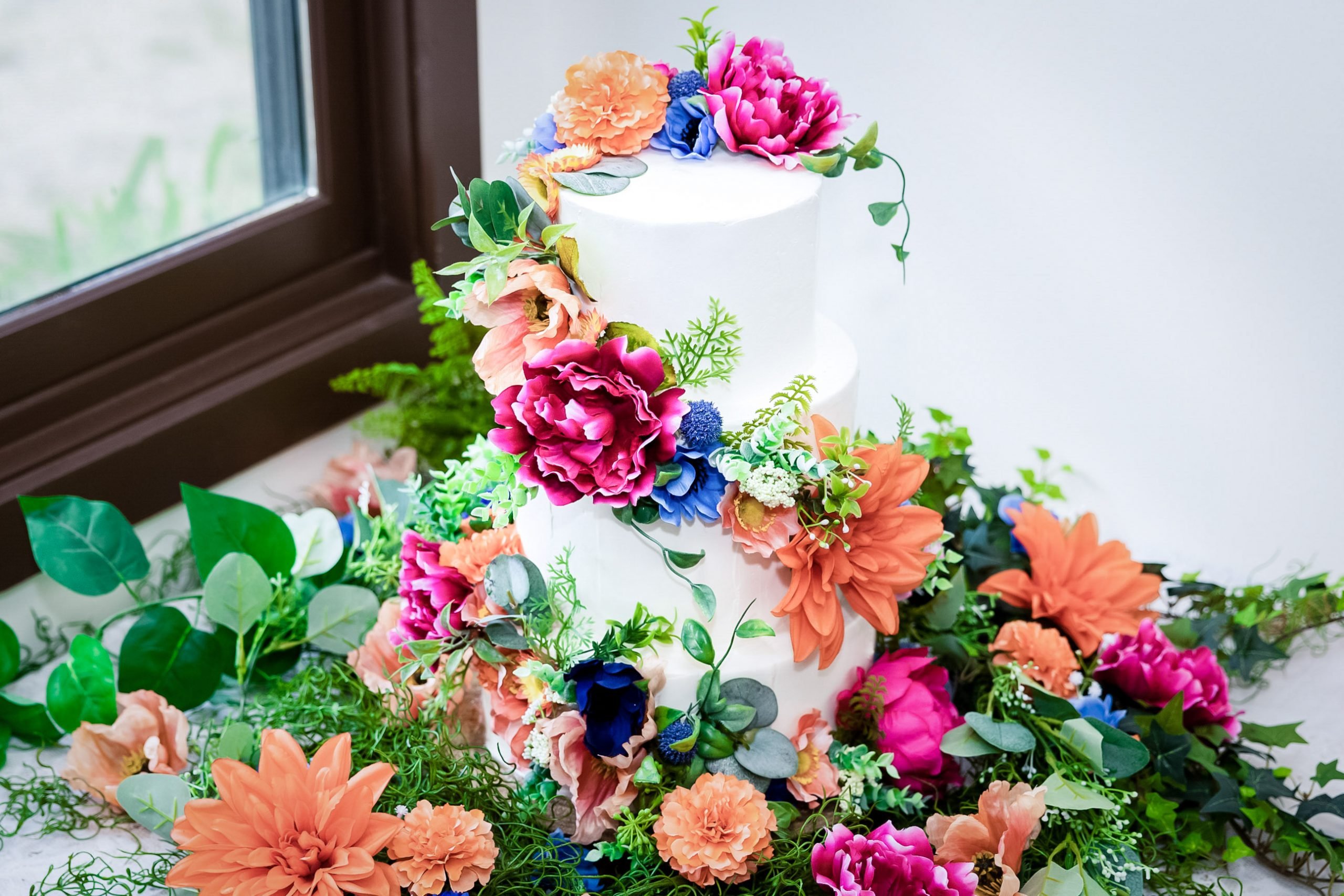 Unforgettable Spring Desserts Perfect for your Wedding - byDesign Photo ...
