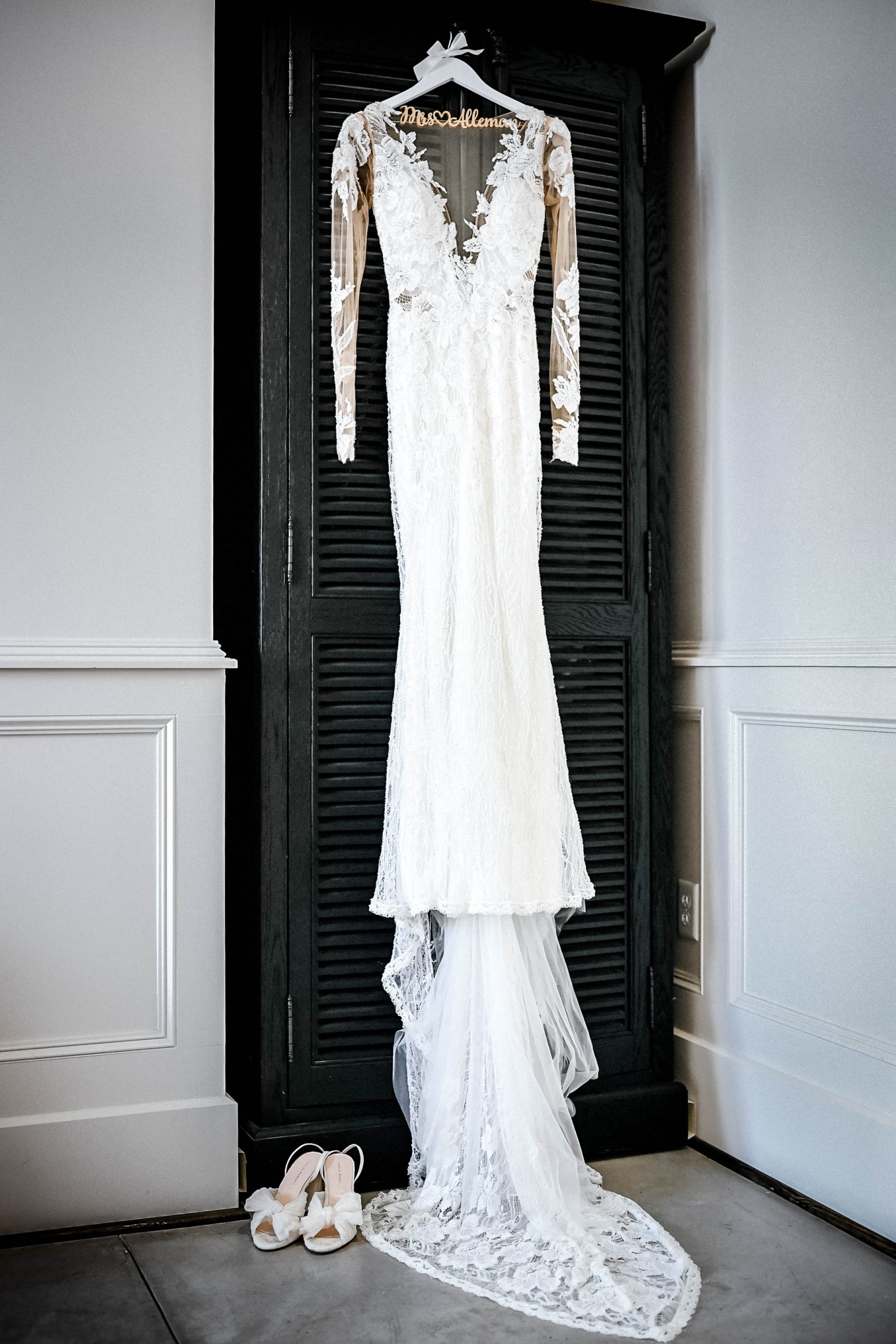 The Splendid, Reagalcore Wedding Of Nicole And Drew Alleman - byDesign ...